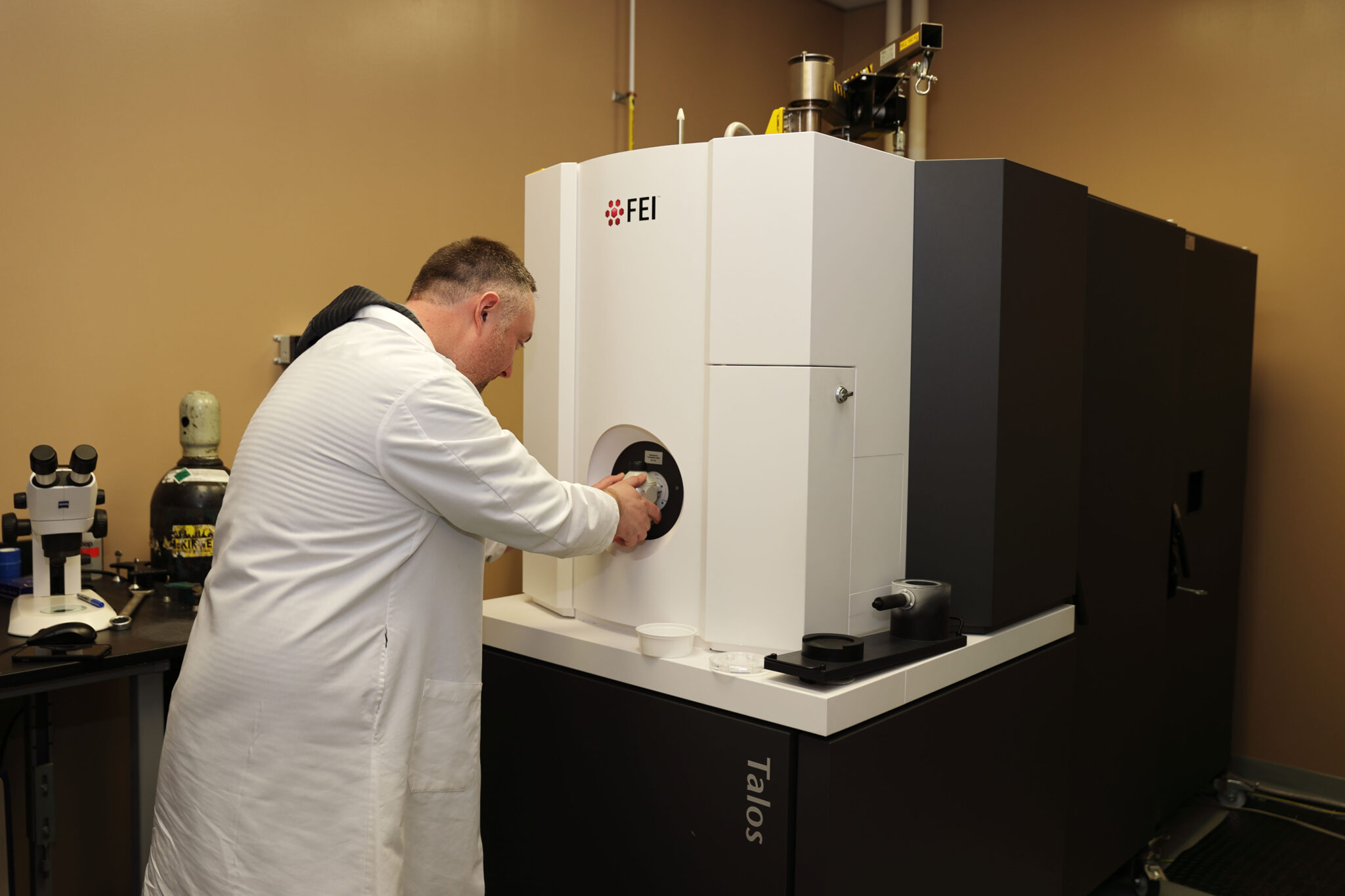 Electron Microscopy (EM) Facility - The Nathan Kline Institute for ...
